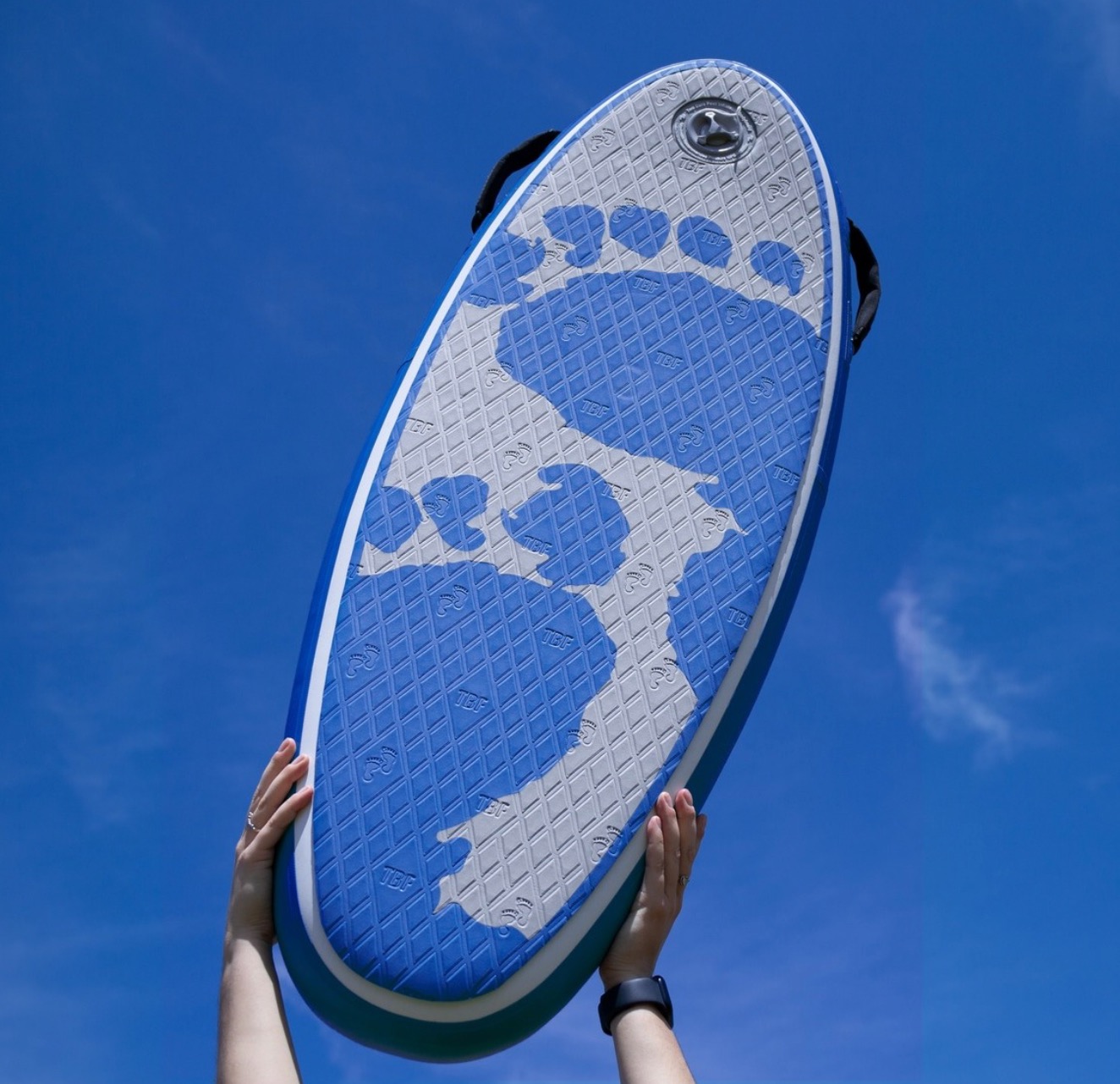 New partner – Two Bare Feet